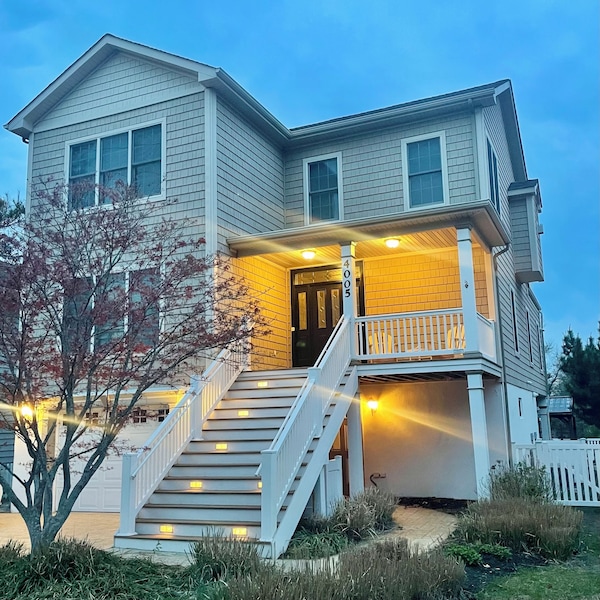 4br 3ba Dog-friendly Retreat With Sunset Views & Elevator -Block From The Bay - Cape May, NJ