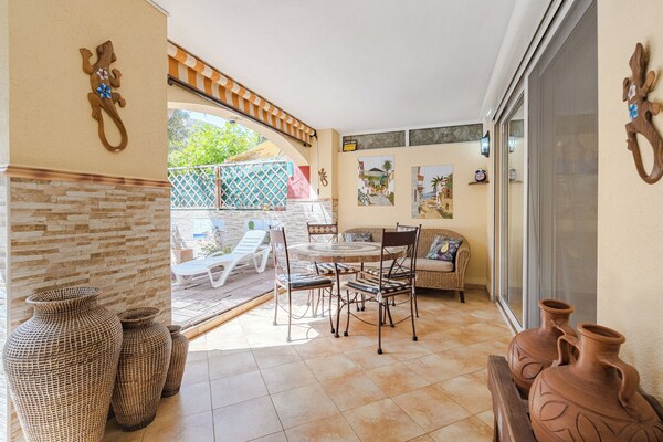 Villa With Private Pool And Garden - Los Cristianos