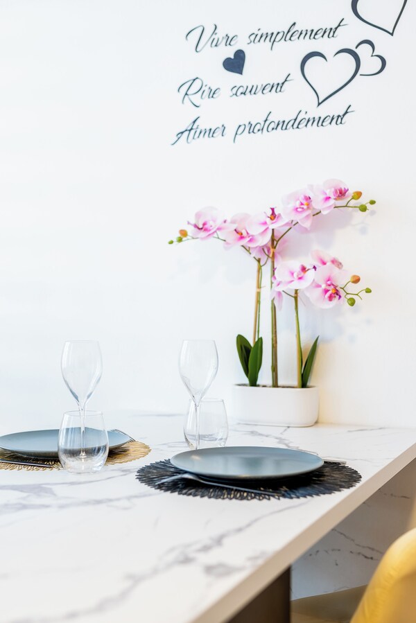 La Santa House 50m2 Refurbished Apartment - Duinkerke