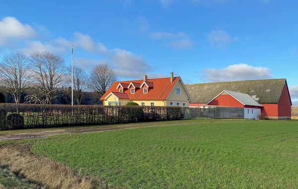 Belle Maison De 4 Chambres à Rydsgård - Ystad