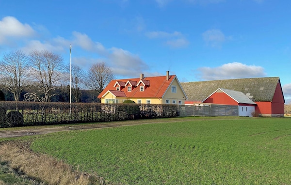 Belle Maison De 4 Chambres à Rydsgård - Ystad
