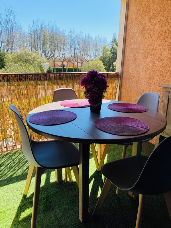 Beautiful Apartment In Capellans With Loggia & Wifi - Saint-Cyprien