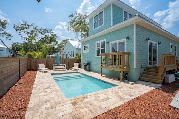 New! Heated Pool! 3 Bedroom 2 King Master Suites Walk To Beach Min To Downtown - Vilano Beach, FL