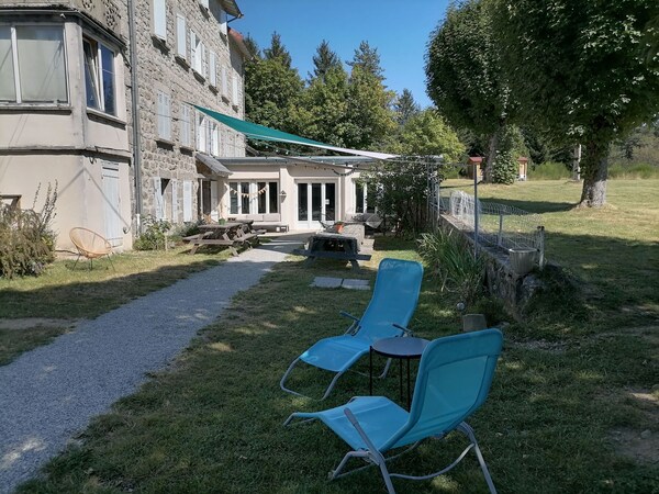 Gîte De Groupes Avec Chambres Individuelles, Sans Dortoirs Au Cœur De La Nature. - Le Chambon-sur-Lignon