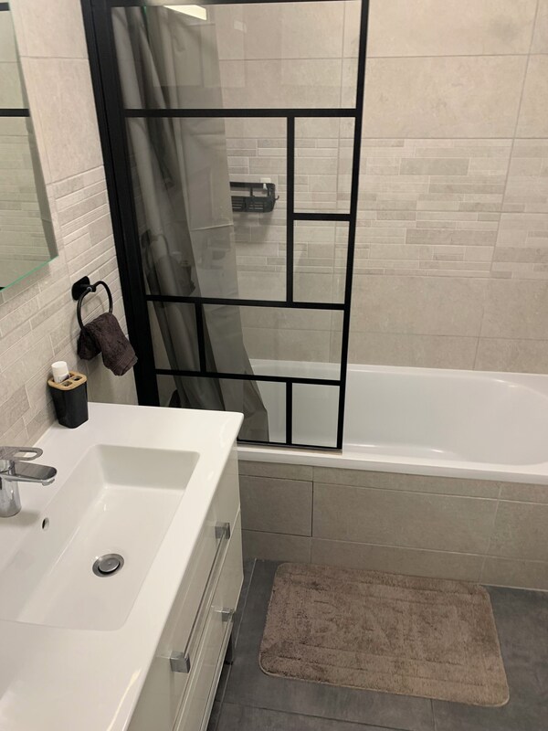 Cosy Apartment Near Cdg Airport And Villepinte Exhibition Center - Aulnay-sous-Bois