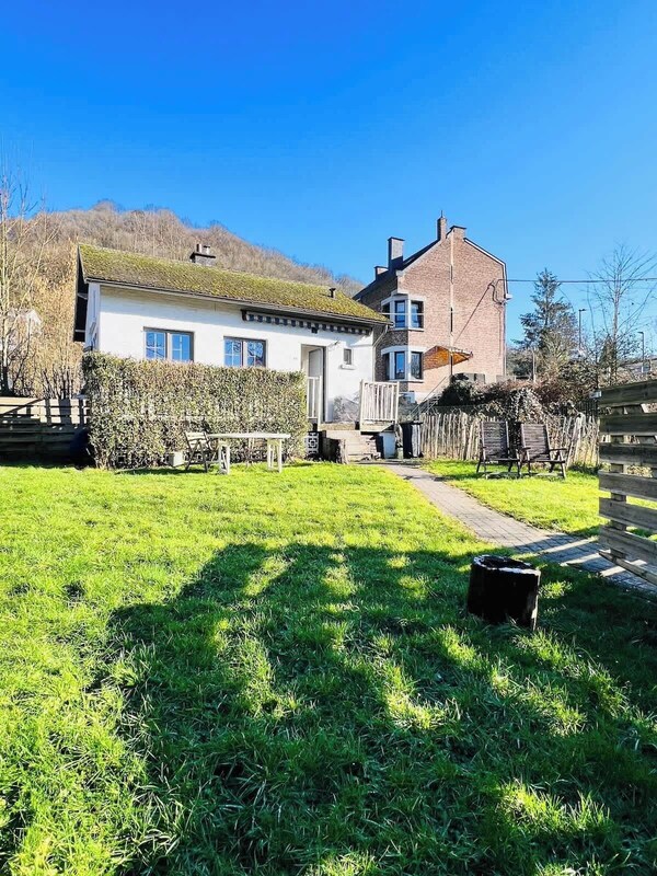 House Close To Nature - Seraing