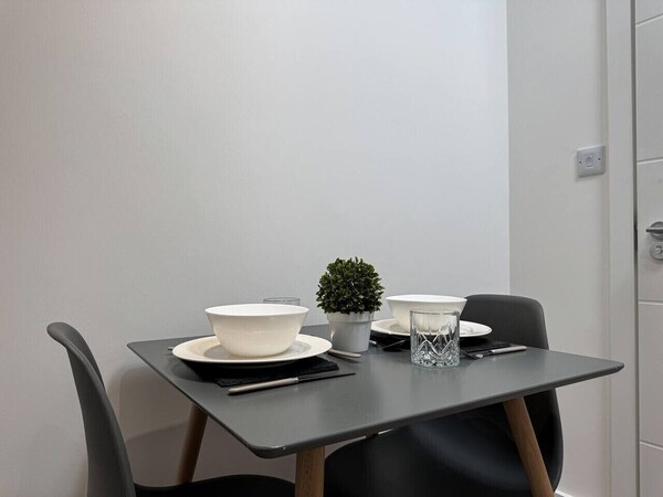 Central Maidstone Studio | Close To High Street - Maidstone