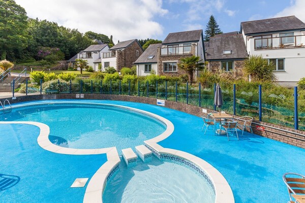 Haven (Pet Friendly) - 5 Star Self Catering Cottage - Falmouth