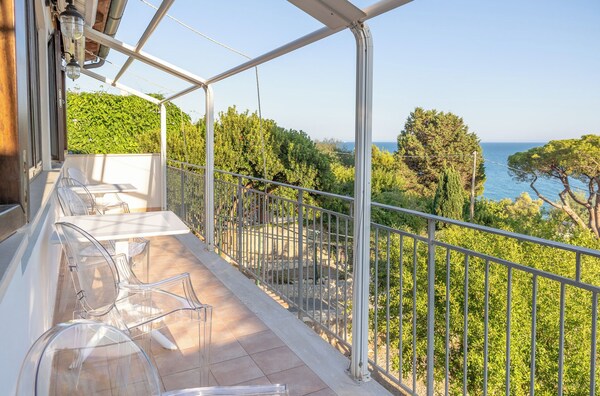 House With Sea View, Parking And Private Beach. - Formia