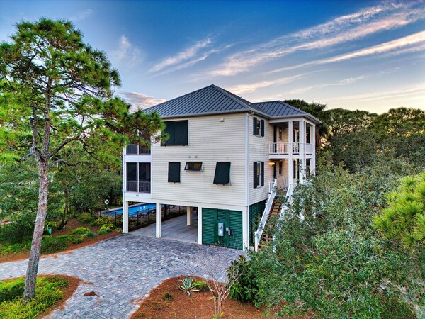 Prince Of Tides - 6 Bedroom With Pool+elevator - Short Walk To Beach - St. George Island, FL
