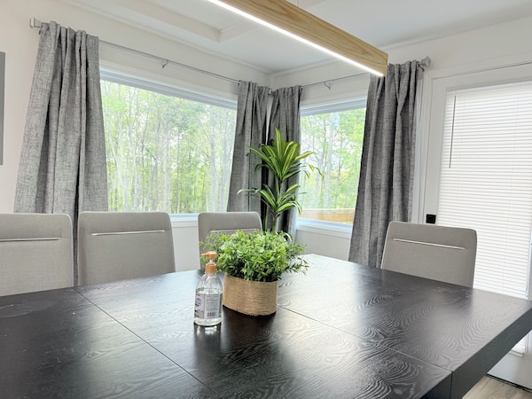 Convenience Location Spacious Cleaning In Lawrenceville - Lawrenceville, GA