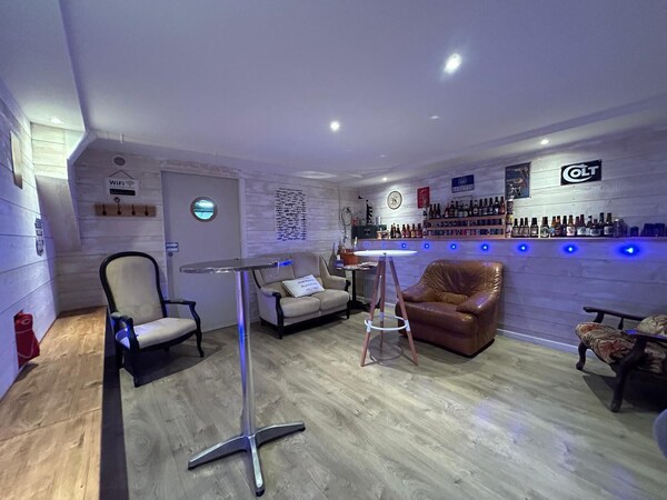 Duplex Spacieux 6p Avec Bar Et Garage - Tain-l'Hermitage