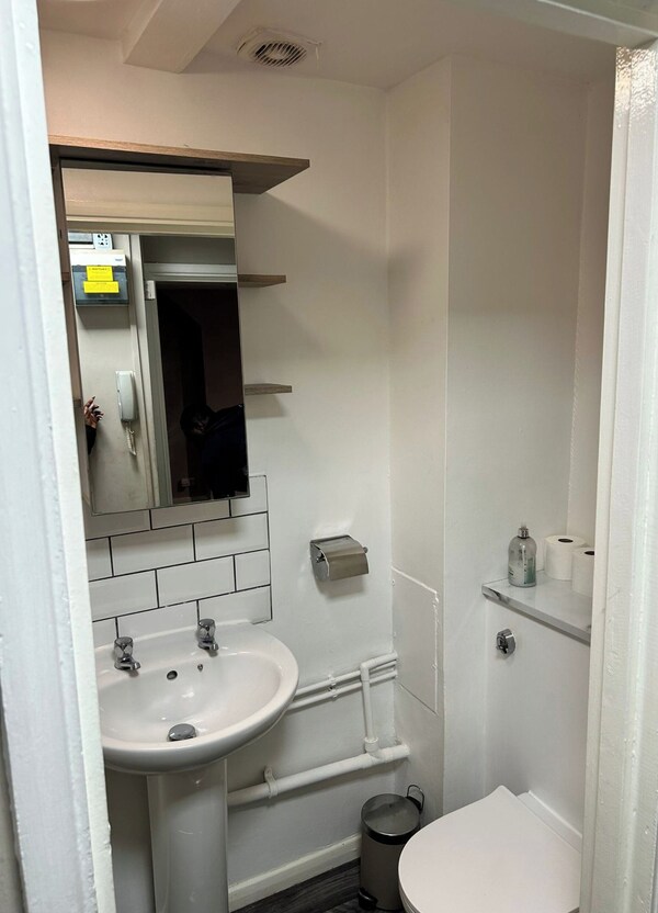 Clocktower Apartment - Thurrock