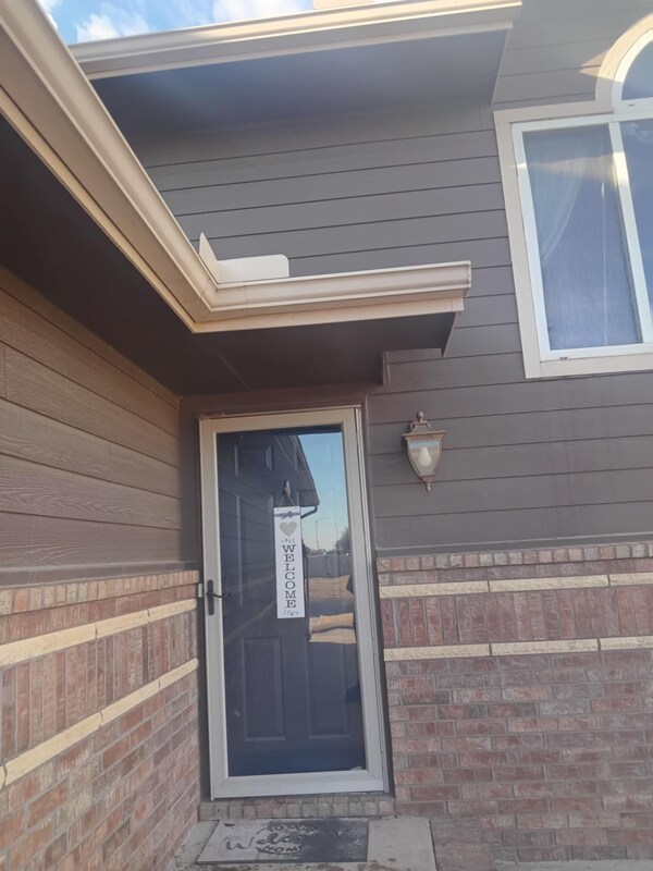 Charming 3-bedroom House In Peaceful Goddard With Ac, Wifi - Wichita