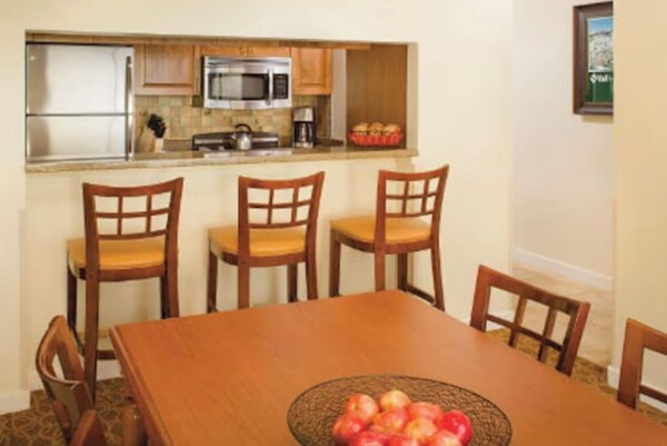 Marriott Streamside Vail, Colorado Douglass Building 2 Bedroom With Loft, - Vail, CO