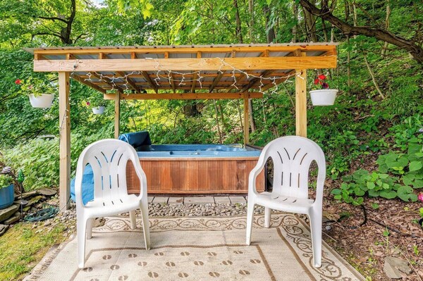 Pet Friendly Glamping  Hot Tub  Fire Pit  Patio - 紐約