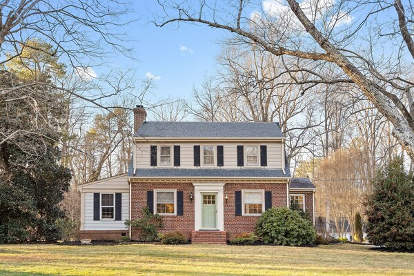 Charming 1940s Vintage Home In Hanover County - 하노버
