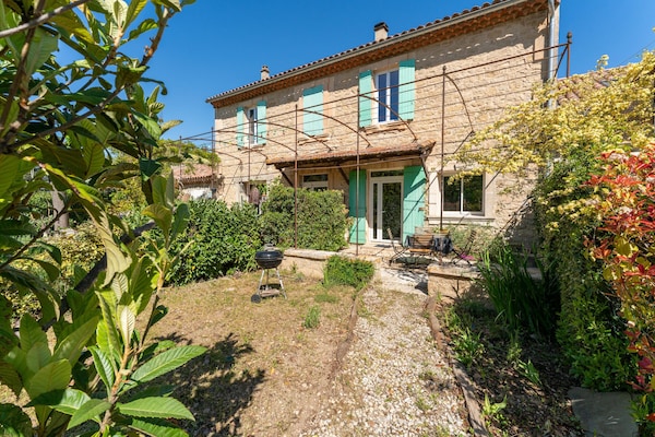 Maison De Vacances 'Monteux' Avec Piscine Partagée, Terrasse Privée Et Wi-fi - Carpentras