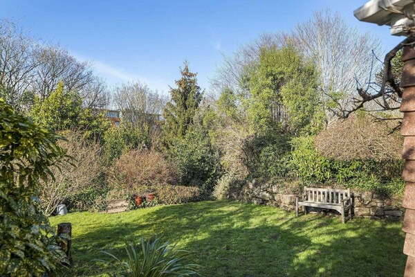 Beautiful Apartment With Parking, Central Exeter - Exeter