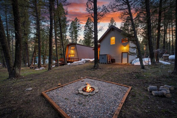 Cozy Cabin+foozball+fire Pit+40 Mins 2 Ysnp! - Island Park, ID