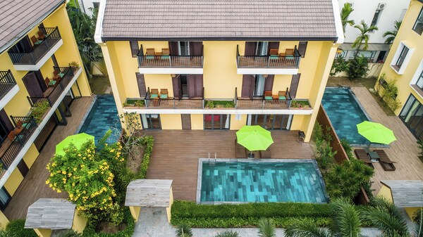 Spacious 5-bedroom Villa Close To Nature In Hoi An - Hội An