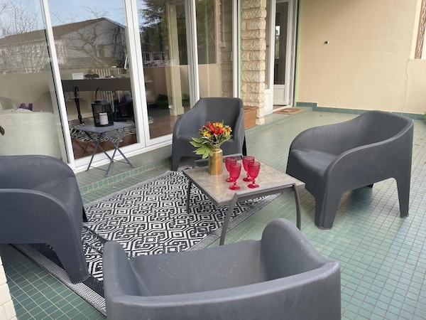 Bergerac-large Family Home/terrace/garden/dordogne - Bergerac