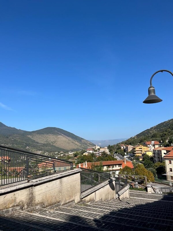 Villa Felici - Fünf Schlafzimmer Villa, Schläft 15 - Frosinone