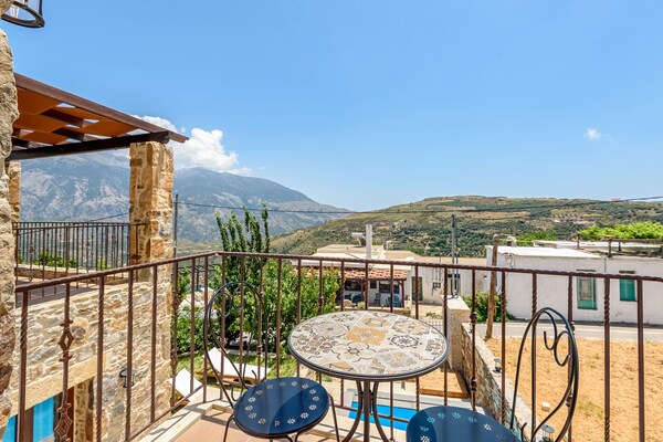 Minos Country Living Maisonette With Private Pool - Sougia