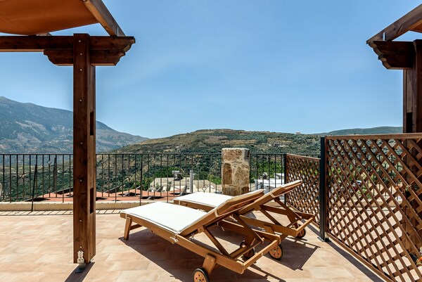 Minos Country Living Christina Suite - Sougia