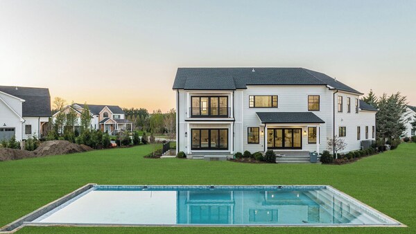 Newly Constructed And Modern North Fork Home Nestled Among The Best... - The Hamptons, NY