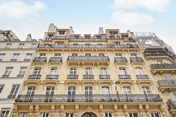 Apartment Champs-élysées - 115m² Luxury & Charm - Clamart