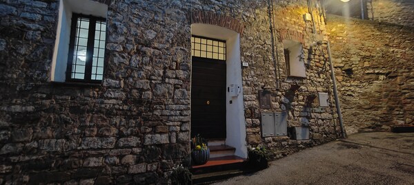 Dimora Del Sole - Passignano sul Trasimeno