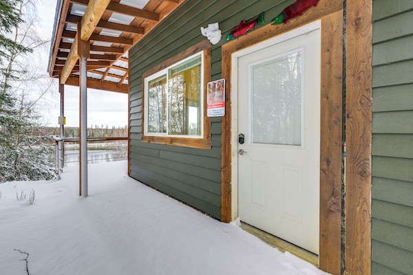 Kenai River Views & Access: Soldotna Apartment! - Soldotna, AK