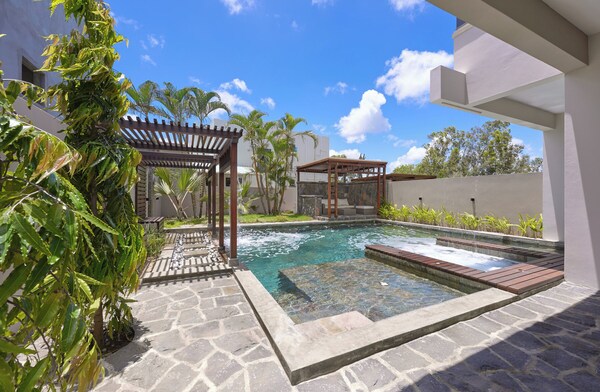 Villa Harmony, 3 Bedrooms, Jacuzzi At Grand Baie - 모리셔스