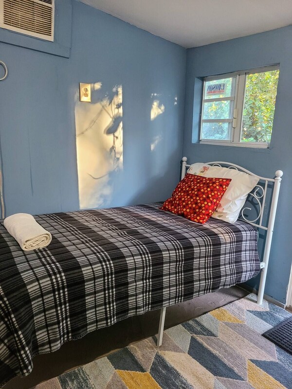 Beautiful Room, With Bathroom - Florida Keys