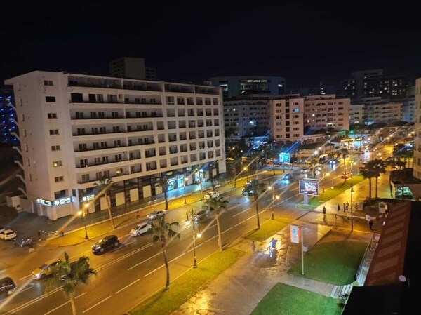 Fully Equipped Apartments For Daily Rent In The City Of Tangier, In The Malabata - Tangier