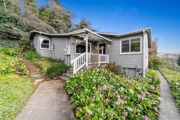 Gog And Pop's Beach House - Ocean Views, Wifi, Bbq - Trinidad, CA