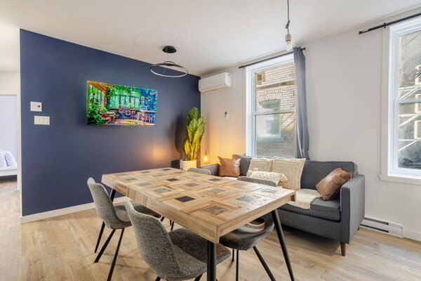 Warm 2br In The Heart Of Plateau Mtl - Boucherville