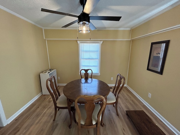Country Living W/ Tvs In Each Room - Darlington, SC