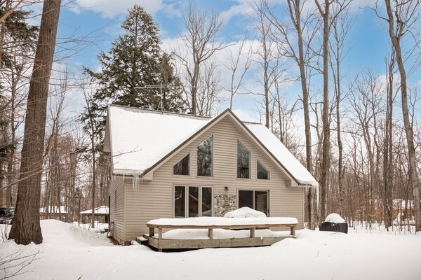 Up North Chalet | Ac | Bbq | Bikes - Glen Arbor, MI