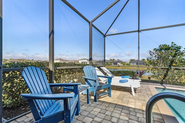 Lake View With Private Heated Pool And Bicycles - Bluegrass Breeze  - Roelens - Fort Myers