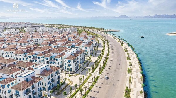 4-bedroom Villa Near The Beach In Hạ Long - Hạ Long