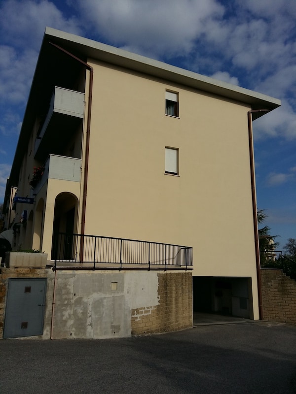 5 Minutes From The Historic Center In Montepulciano Accommodation For Couples/families 4 Pax - Montepulciano