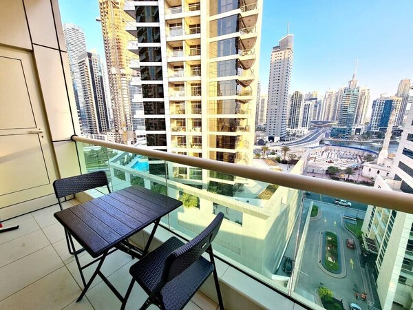 Sunrise Homes - Cozy Studio Next To Jbr Beach - ドバイマリーナ