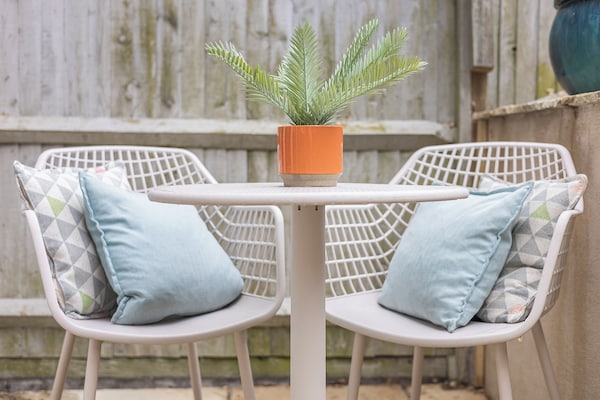 New Perfect 3 Bed House With Garden And Parking! - Hove