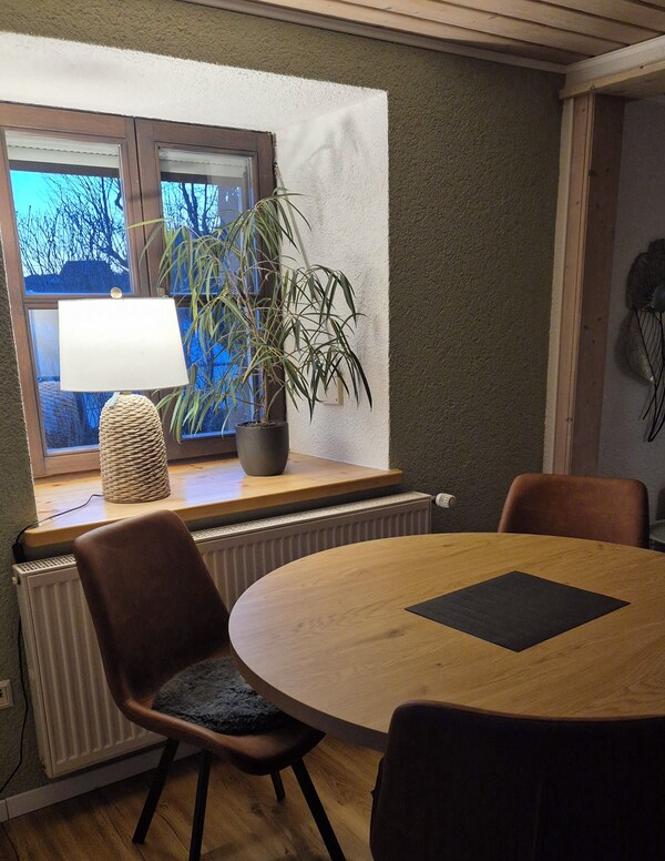 Ferienwohnung "Beimpostbuarn" \Nim Herzen Des Fichtelgebirges Direkt Am Radweg - Marktredwitz