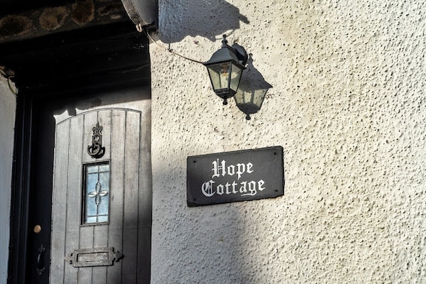 Hope Thatch - Barnstaple