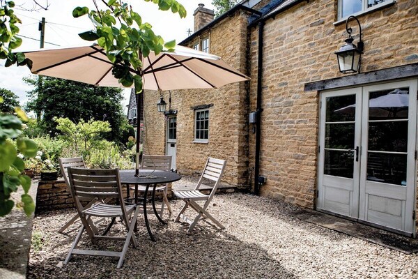 Delightful Cottage Retreat - Bradford-on-Avon
