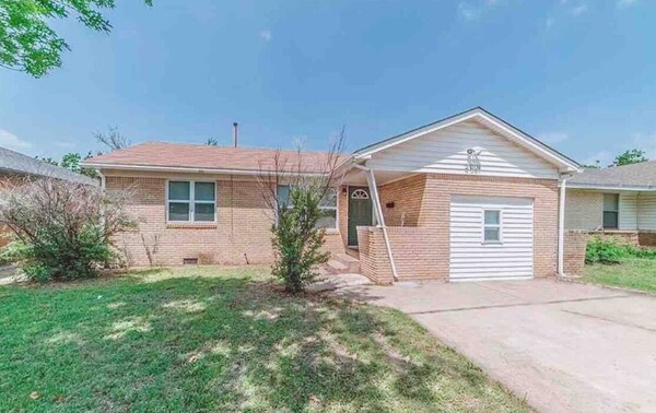 Pet Friendly 3 Bedroom House/fast Wifi,workspace/kidsfriendly/great Location - Timber Town, Oklahoma City
