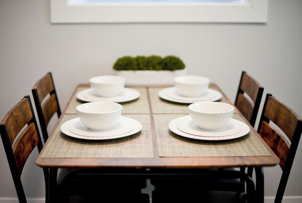 Just Updated! Charming 3-bedroom 25 Minutes From Downtown Chicago! - Beverly - Chicago